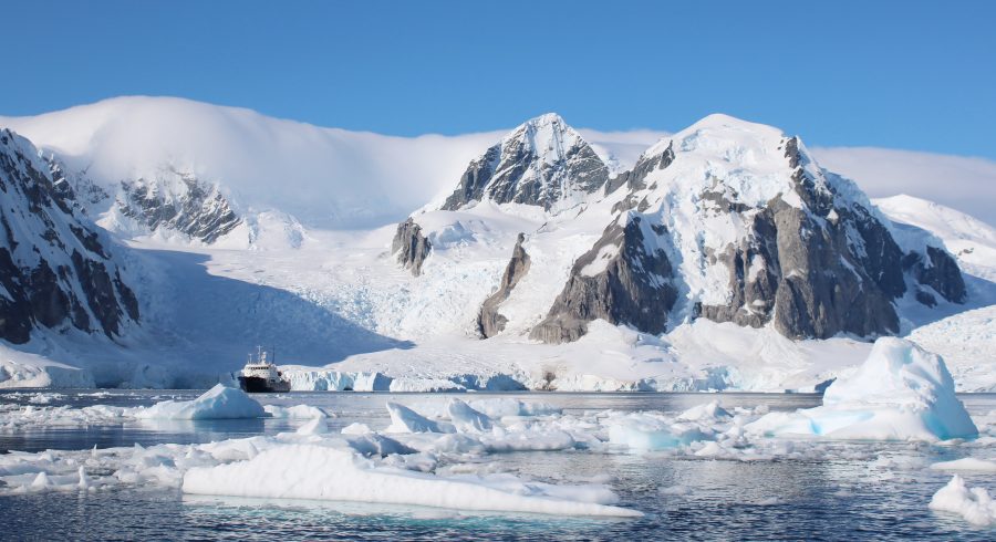 Polargebiete Reisen, Expeditionen & Kreuzfahrten | Enchanting Travels